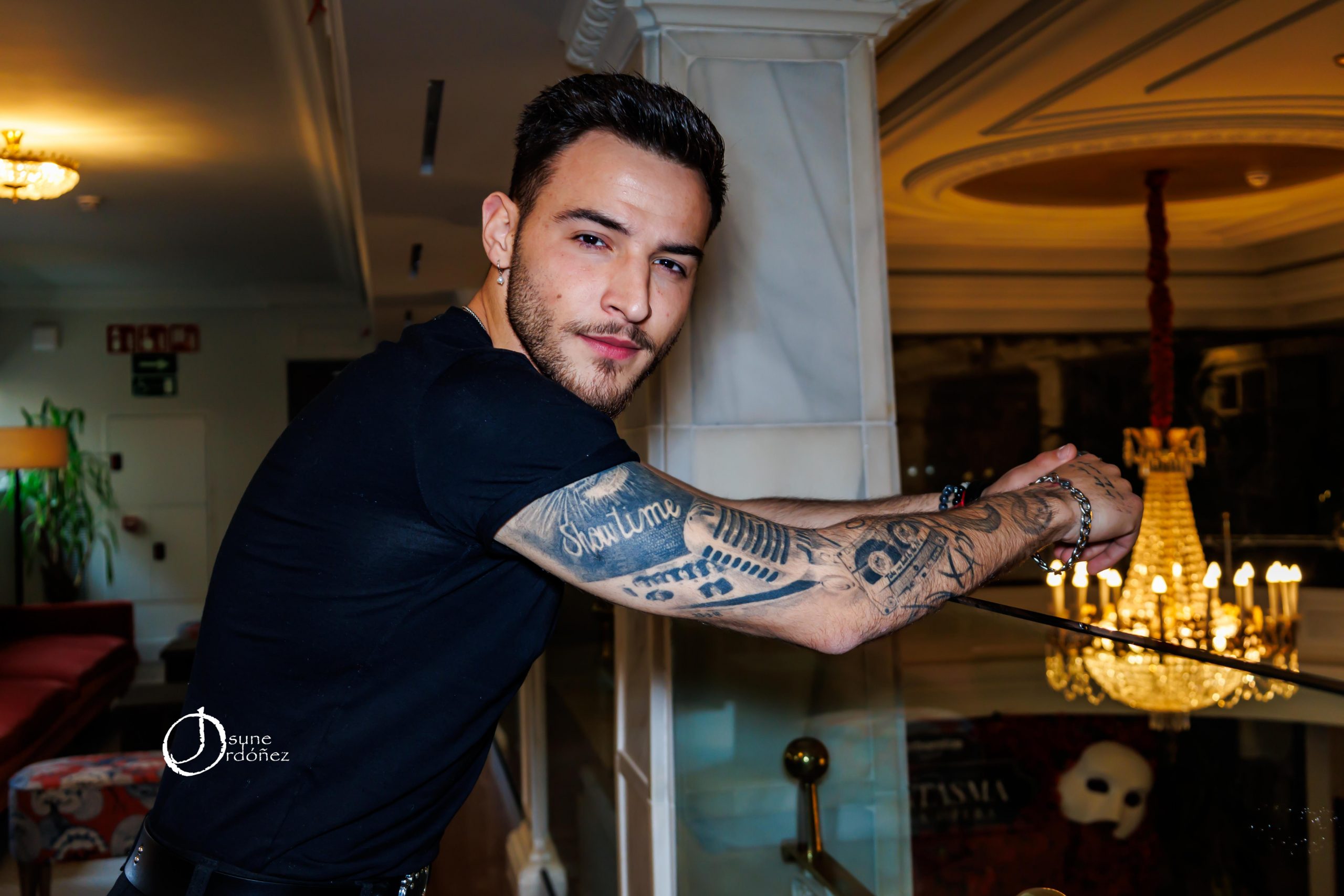 Lucas Curotto se abre en su primer álbum 'Puente aéreo'